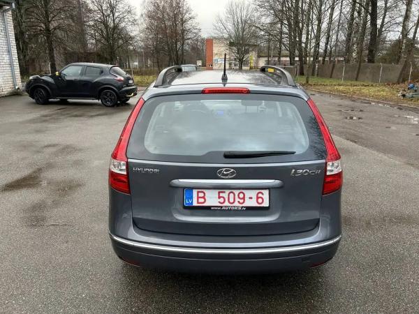 Серый Хендай i30 2010 в Лимбажи, объемом двигателя 1.40 л и пробегом 167 тыс. км за 3350 €, фото 5 на AUTOMOTO.COM.LV