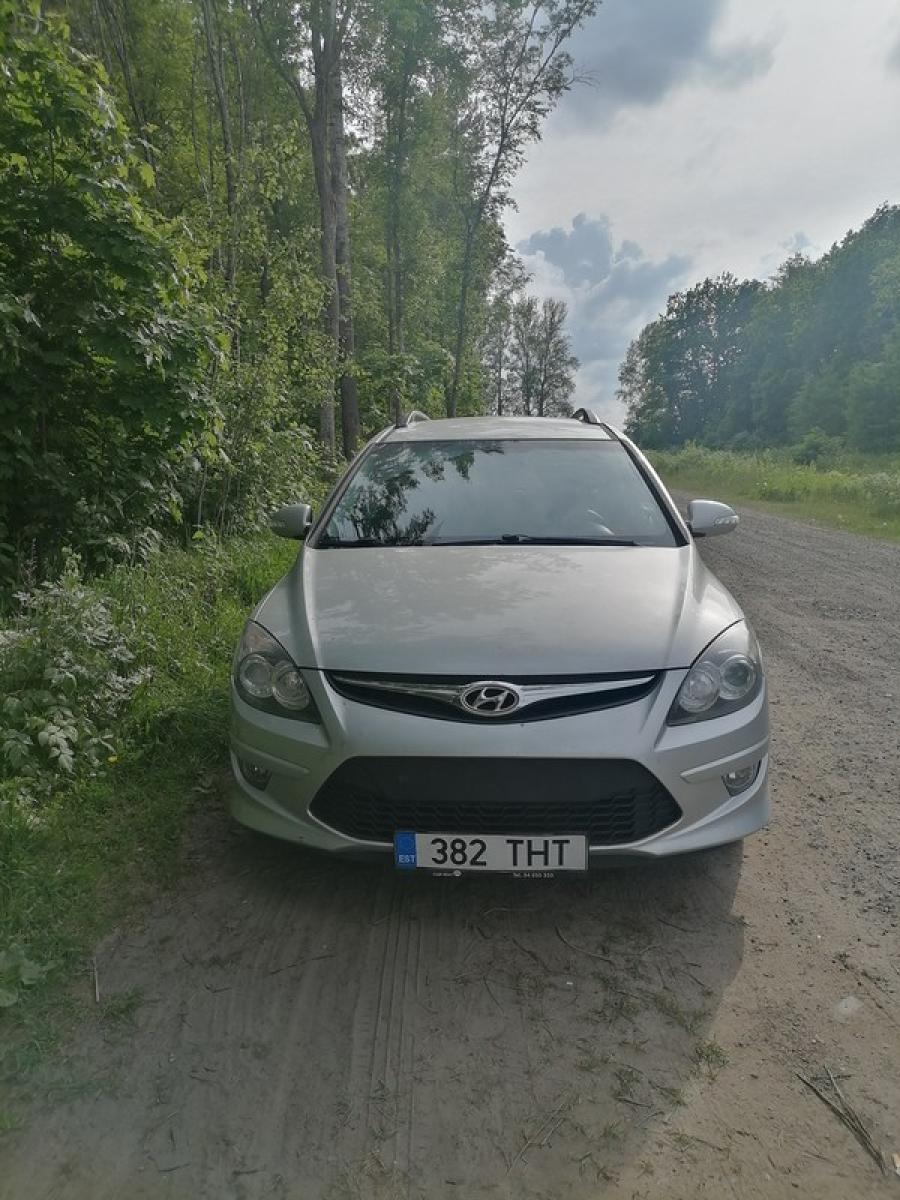 Серый Хендай i30 2010 в Таллин, объемом двигателя 1.60 л и пробегом 224 тыс. км за 2200 €, фото 12 на AUTOMOTO.COM.LV
