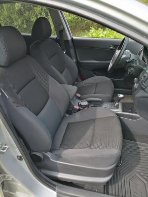 Серый Хендай i30 2010 в Таллин, объемом двигателя 1.60 л и пробегом 224 тыс. км за 2200 €, фото 14 на AUTOMOTO.COM.LV