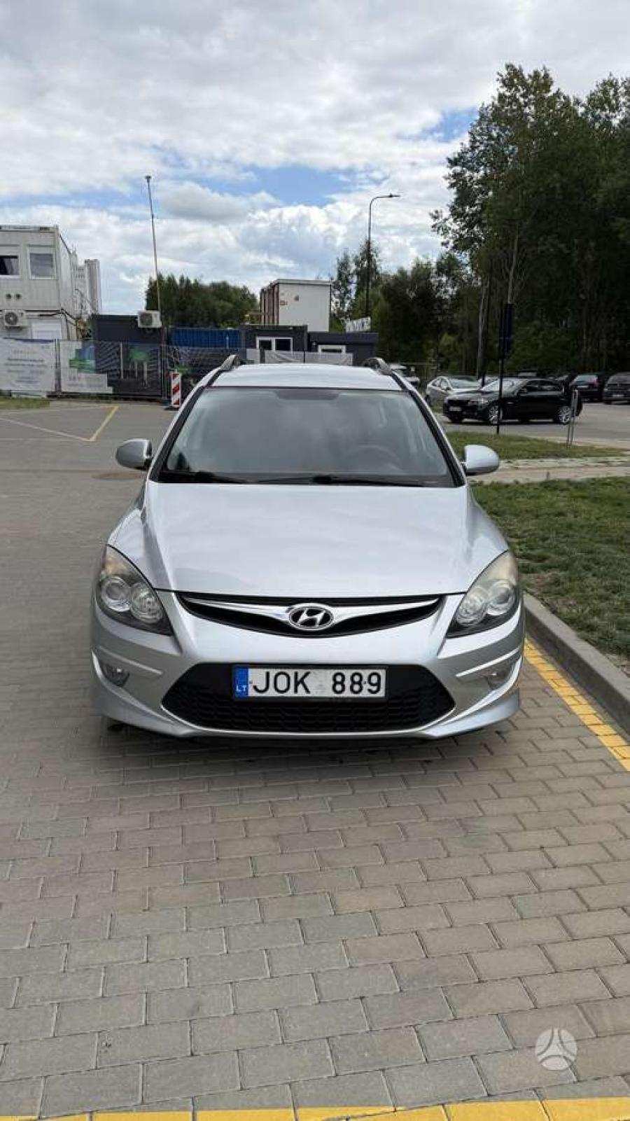 Серый Хендай i30 2010 в Вильнюс, объемом двигателя 1.58 л и пробегом 281 тыс. км за 1300 €, фото 4 на AUTOMOTO.COM.LV