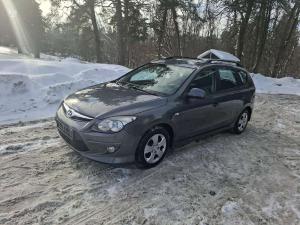 Grey Hyundai i30 2011 in Utena, with an engine capacity of 1.58 L and mileage of 230 thousand km for 2100 €, photo 11 on AUTOMOTO.COM.LV