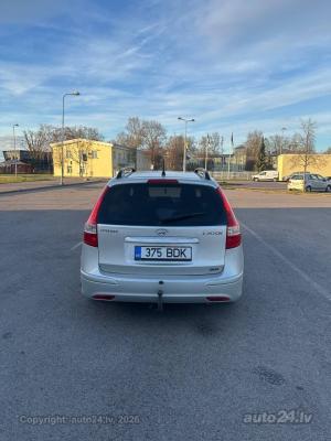 Pelēks Hyundai i30 2011 Tallina, ar dzinēja tilpumu 1.60 L un nobraukumu 359 tūkst. km par 2999 €, foto 6 vietnē AUTOMOTO.COM.LV