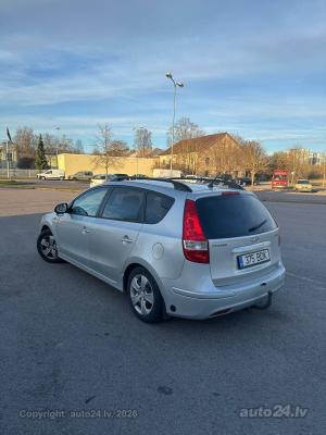 Pelēks Hyundai i30 2011 Tallina, ar dzinēja tilpumu 1.60 L un nobraukumu 359 tūkst. km par 2999 €, foto 7 vietnē AUTOMOTO.COM.LV