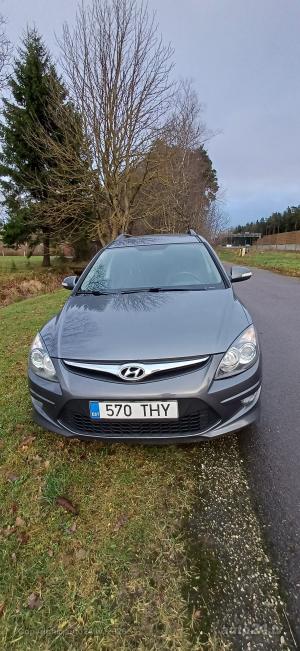 Grey Hyundai i30 2011 in Tallinn, with an engine capacity of 1.60 L and mileage of 197 thousand km for 3900 €, photo  on AUTOMOTO.COM.LV