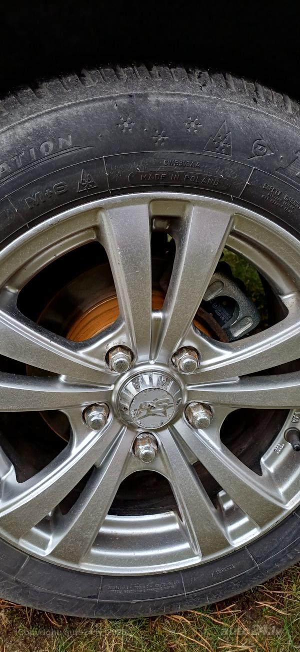 Pelēks Hyundai i30 2011 Tallina, ar dzinēja tilpumu 1.60 L un nobraukumu 197 tūkst. km par 3900 €, foto 7 vietnē AUTOMOTO.COM.LV