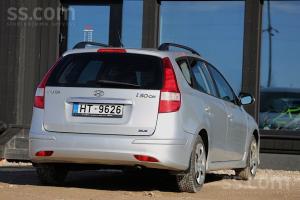 Pelēks Hyundai i30 2011 Tukums, ar dzinēja tilpumu 1.60 L un nobraukumu 245 tūkst. km par 1550 €, foto 3 vietnē AUTOMOTO.COM.LV