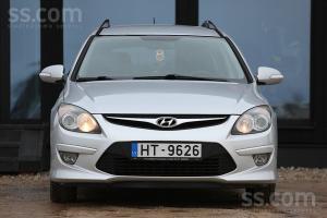Pelēks Hyundai i30 2011 Tukums, ar dzinēja tilpumu 1.60 L un nobraukumu 245 tūkst. km par 1550 €, foto 6 vietnē AUTOMOTO.COM.LV