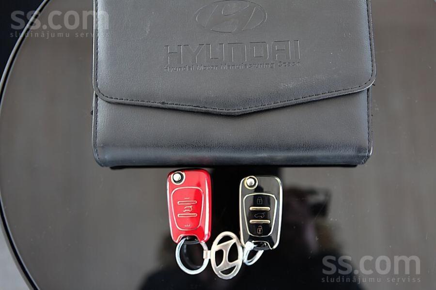 Pelēks Hyundai i30 2011 Tukums, ar dzinēja tilpumu 1.60 L un nobraukumu 245 tūkst. km par 1550 €, foto 26 vietnē AUTOMOTO.COM.LV