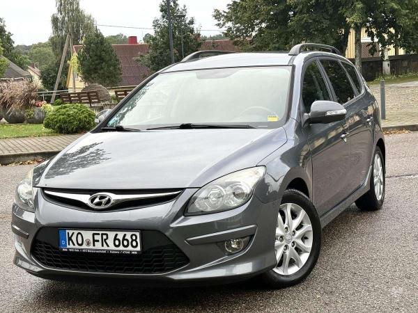 Серый Хендай i30 2011 в Каунас, объемом двигателя 1.58 л и пробегом 213 тыс. км за 2750 €, фото 4 на AUTOMOTO.COM.LV