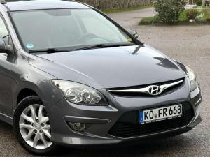 Серый Хендай i30 2011 в Каунас, объемом двигателя 1.58 л и пробегом 213 тыс. км за 2750 €, фото 7 на AUTOMOTO.COM.LV