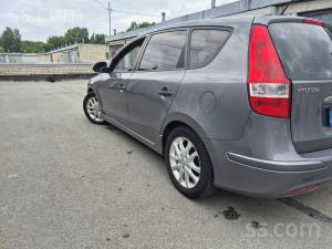 Grey Hyundai i30 2012 in Riga, with an engine capacity of 1.60 L and mileage of 204 thousand km for 2450 €, photo 5 on AUTOMOTO.COM.LV