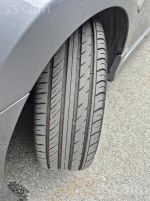 Grey Hyundai i30 2012 in Riga, with an engine capacity of 1.60 L and mileage of 204 thousand km for 2450 €, photo 7 on AUTOMOTO.COM.LV