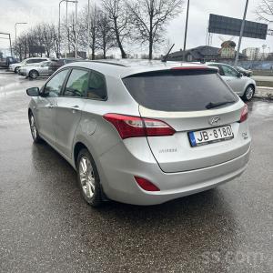 Серый Хендай i30 2012 в Рига, объемом двигателя 1.40 л и пробегом 330 тыс. км за 3500 €, фото 6 на AUTOMOTO.COM.LV