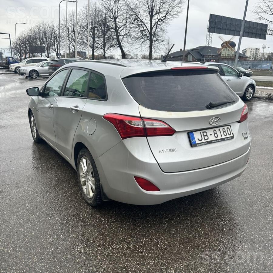 Серый Хендай i30 2012 в Рига, объемом двигателя 1.40 л и пробегом 330 тыс. км за 3500 €, фото 6 на AUTOMOTO.COM.LV