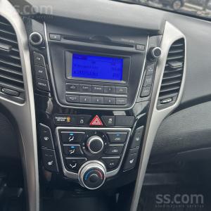 Серый Хендай i30 2012 в Рига, объемом двигателя 1.40 л и пробегом 330 тыс. км за 3500 €, фото 14 на AUTOMOTO.COM.LV