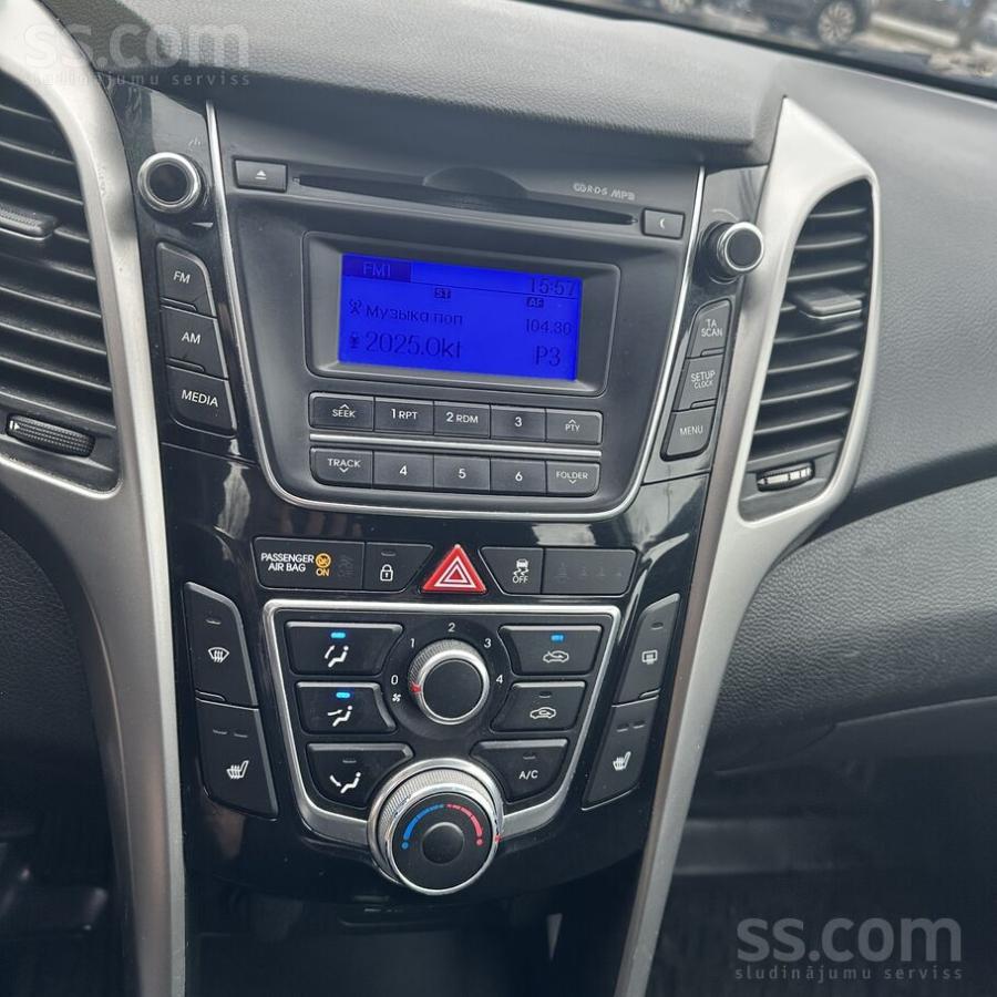 Серый Хендай i30 2012 в Рига, объемом двигателя 1.40 л и пробегом 330 тыс. км за 3500 €, фото 14 на AUTOMOTO.COM.LV