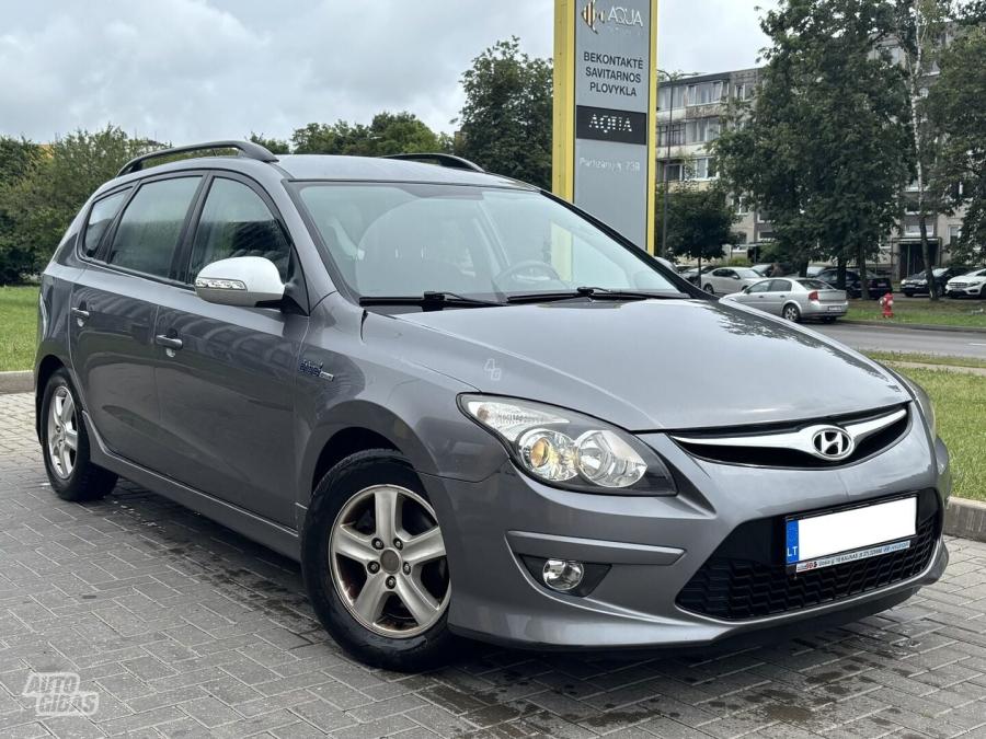 Серый Хендай i30 2012 в Каунас, объемом двигателя 1.60 л и пробегом 300 тыс. км за 1500 €, фото 1 на AUTOMOTO.COM.LV