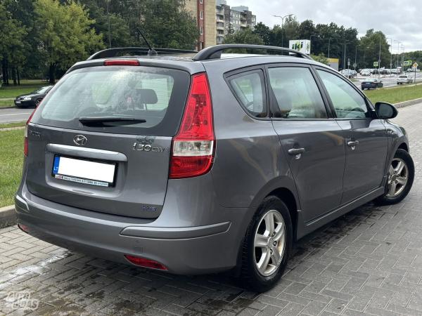 Pelēks Hyundai i30 2012 Kauņa, ar dzinēja tilpumu 1.60 L un nobraukumu 300 tūkst. km par 1500 €, foto 5 vietnē AUTOMOTO.COM.LV