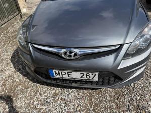 Pelēks Hyundai i30 2012 Tauragė, ar dzinēja tilpumu 1.58 L un nobraukumu 289 tūkst. km par 1600 €, foto  vietnē AUTOMOTO.COM.LV