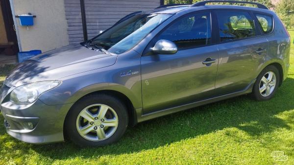 Grey Hyundai i30 2012 in Marijampole, with an engine capacity of 1.60 L and mileage of 312 thousand km for 2000 €, photo 6 on AUTOMOTO.COM.LV