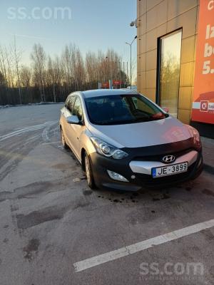 Grey Hyundai i30 2013 in Riga, with an engine capacity of 1.40 L and mileage of 368 thousand km for 2500 €, photo  on AUTOMOTO.COM.LV