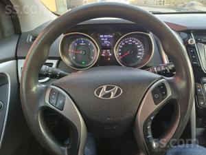 Pelēks Hyundai i30 2013 Rīga, ar dzinēja tilpumu 1.40 L un nobraukumu 368 tūkst. km par 2500 €, foto 8 vietnē AUTOMOTO.COM.LV