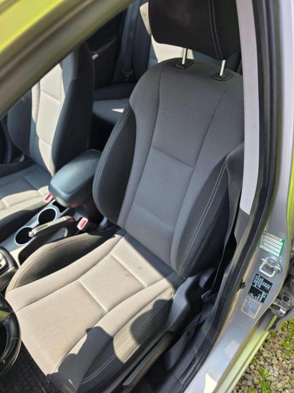 Pelēks Hyundai i30 2013 Kelmė, ar dzinēja tilpumu 1.58 L un nobraukumu 202 tūkst. km par 3800 €, foto 10 vietnē AUTOMOTO.COM.LV