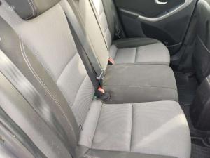 Grey Hyundai i30 2013 in Prienai, with an engine capacity of 1.59 L and mileage of 161 thousand km for 5150 €, photo 14 on AUTOMOTO.COM.LV