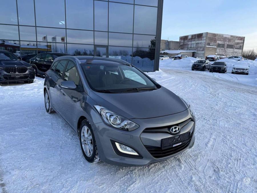 Pelēks Hyundai i30 2014 Telšiai, ar dzinēja tilpumu 1.60 L un nobraukumu 228 tūkst. km par 4700 €, foto 9 vietnē AUTOMOTO.COM.LV