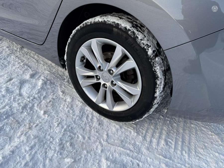 Pelēks Hyundai i30 2014 Telšiai, ar dzinēja tilpumu 1.60 L un nobraukumu 228 tūkst. km par 4700 €, foto 12 vietnē AUTOMOTO.COM.LV