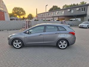 Pelēks Hyundai i30 2014 Vilkaviškis, ar dzinēja tilpumu 1.58 L un nobraukumu 210 tūkst. km par 5100 €, foto 3 vietnē AUTOMOTO.COM.LV