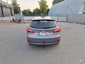 Pelēks Hyundai i30 2014 Vilkaviškis, ar dzinēja tilpumu 1.58 L un nobraukumu 210 tūkst. km par 5100 €, foto 5 vietnē AUTOMOTO.COM.LV