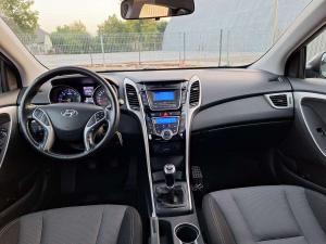 Pelēks Hyundai i30 2014 Vilkaviškis, ar dzinēja tilpumu 1.58 L un nobraukumu 210 tūkst. km par 5100 €, foto 13 vietnē AUTOMOTO.COM.LV