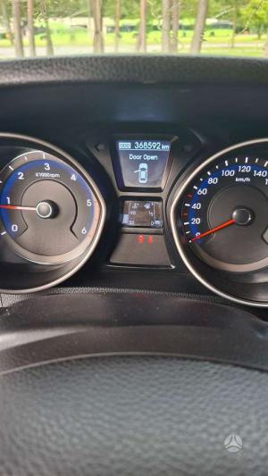 Grey Hyundai i30 2014 in Kaunas, with an engine capacity of 1.40 L and mileage of 370 thousand km for 3150 €, photo 7 on AUTOMOTO.COM.LV