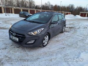 Pelēks Hyundai i30 2015 Veru, ar dzinēja tilpumu 1.60 L un nobraukumu 107 tūkst. km par 8400 €, foto  vietnē AUTOMOTO.COM.LV