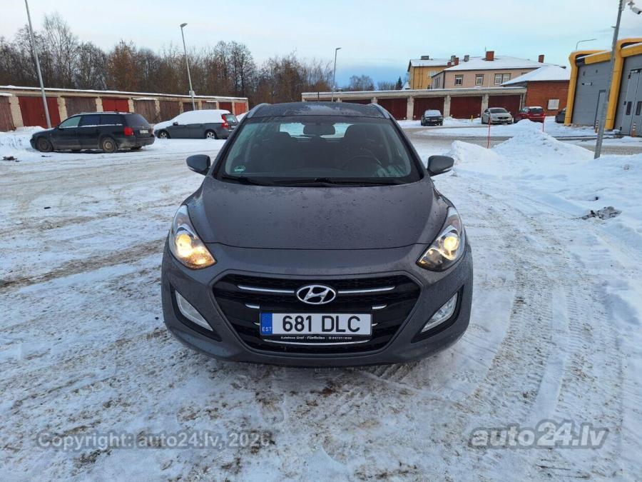 Pelēks Hyundai i30 2015 Veru, ar dzinēja tilpumu 1.60 L un nobraukumu 107 tūkst. km par 8400 €, foto 2 vietnē AUTOMOTO.COM.LV