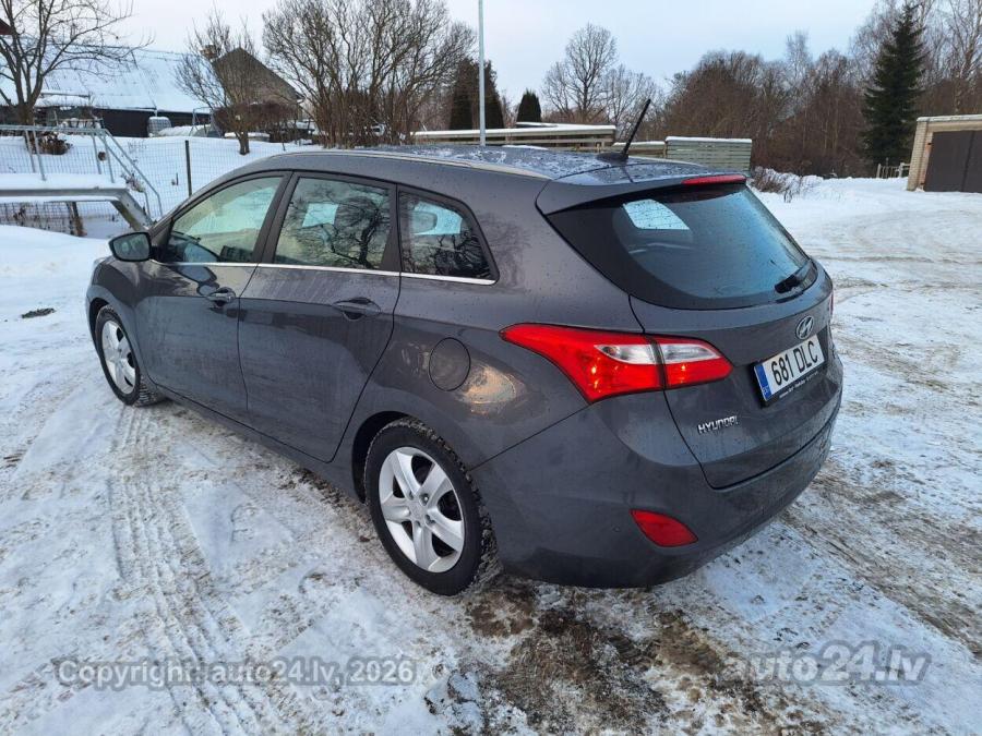 Pelēks Hyundai i30 2015 Veru, ar dzinēja tilpumu 1.60 L un nobraukumu 107 tūkst. km par 8400 €, foto 7 vietnē AUTOMOTO.COM.LV