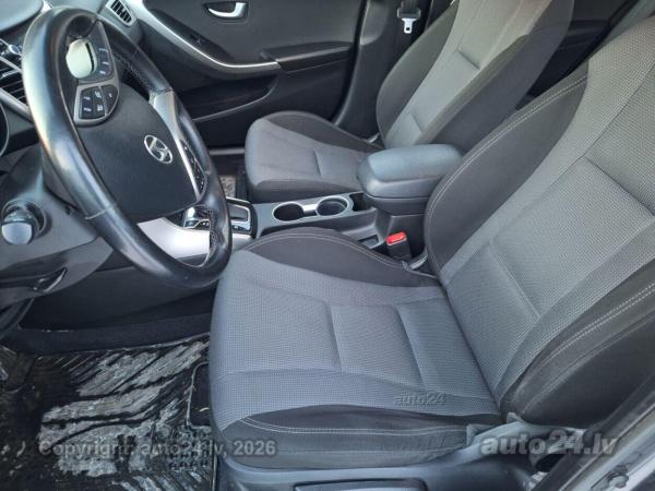 Grey Hyundai i30 2015 in Voru, with an engine capacity of 1.60 L and mileage of 107 thousand km for 8400 €, photo 9 on AUTOMOTO.COM.LV