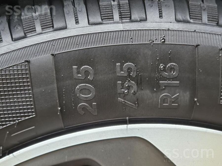 Серый Хендай i30 2015 в Талси, объемом двигателя 1.60 л и пробегом 224 тыс. км за 5999 €, фото 13 на AUTOMOTO.COM.LV