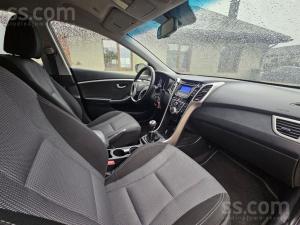 Серый Хендай i30 2015 в Талси, объемом двигателя 1.60 л и пробегом 224 тыс. км за 5999 €, фото 18 на AUTOMOTO.COM.LV