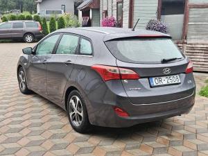 Pelēks Hyundai i30 2015 Talsi, ar dzinēja tilpumu 1.60 L un nobraukumu 224 tūkst. km par 6199 €, foto 4 vietnē AUTOMOTO.COM.LV