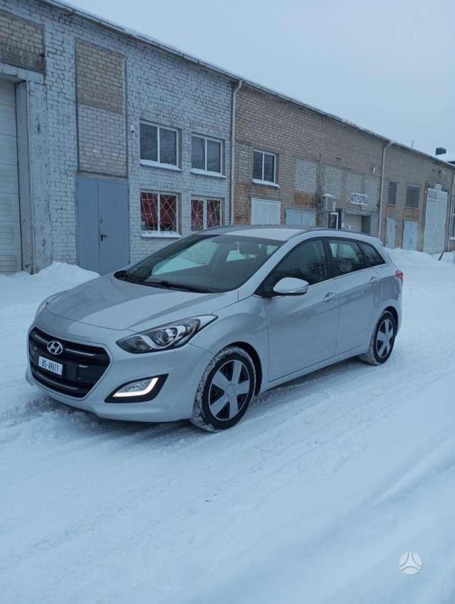 Pelēks Hyundai i30 2016 Kelmė, ar dzinēja tilpumu 1.60 L un nobraukumu 76 tūkst. km par 6800 €, foto 1 vietnē AUTOMOTO.COM.LV