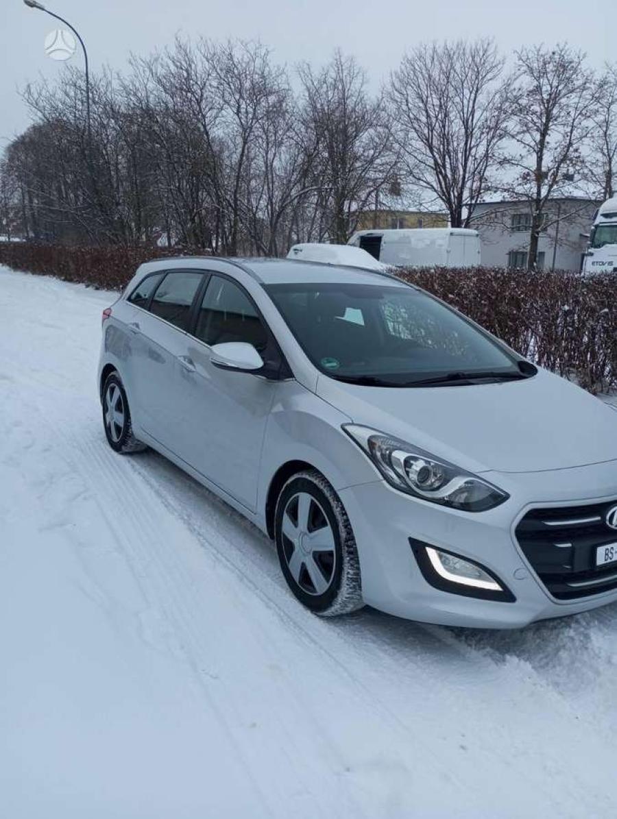 Pelēks Hyundai i30 2016 Tauragė, ar dzinēja tilpumu 1.59 L un nobraukumu 76 tūkst. km par 6449 €, foto 2 vietnē AUTOMOTO.COM.LV