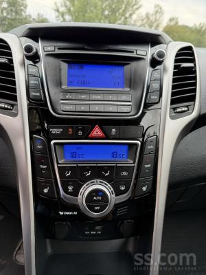 Pelēks Hyundai i30 2016 Rīga, ar dzinēja tilpumu 1.60 L un nobraukumu 308 tūkst. km par 4400 €, foto 10 vietnē AUTOMOTO.COM.LV