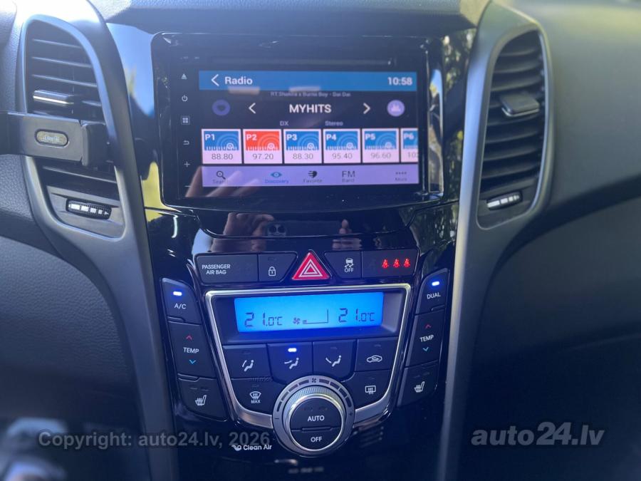 Grey Hyundai i30 2017 in Tallinn, with an engine capacity of 1.60 L and mileage of 111 thousand km for 8699 €, photo 7 on AUTOMOTO.COM.LV