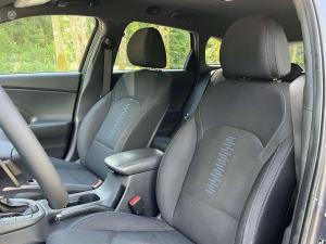 Grey Hyundai i30 2018 in Taurage, with an engine capacity of 1.60 L and mileage of 230 thousand km for 7450 €, photo 12 on AUTOMOTO.COM.LV