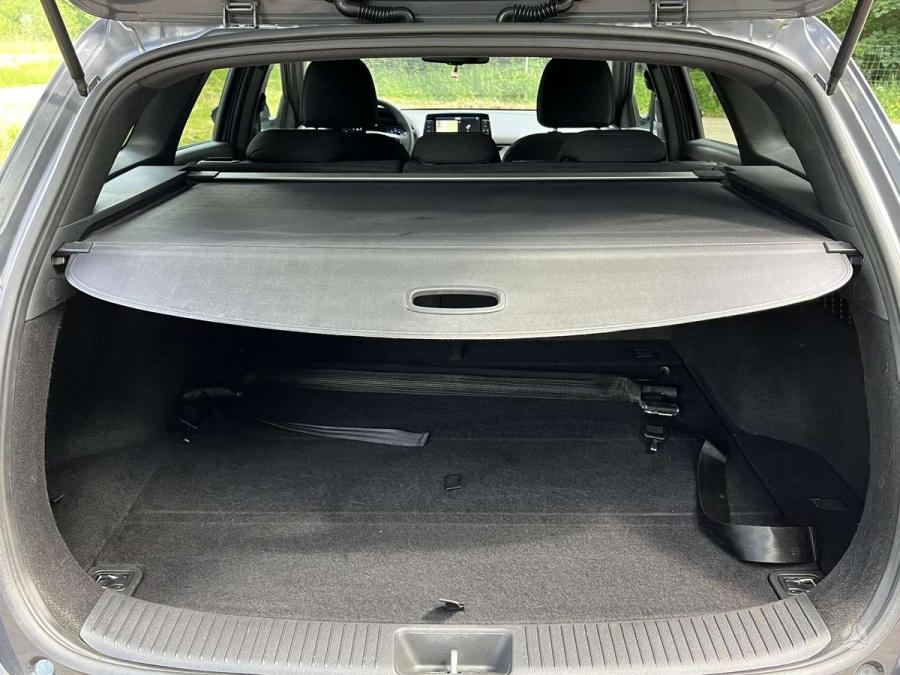 Grey Hyundai i30 2018 in Taurage, with an engine capacity of 1.60 L and mileage of 230 thousand km for 7450 €, photo 17 on AUTOMOTO.COM.LV