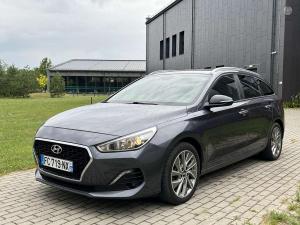 Grey Hyundai i30 2018 in Taurage, with an engine capacity of 1.58 L and mileage of 237 thousand km for 6950 €, photo  on AUTOMOTO.COM.LV