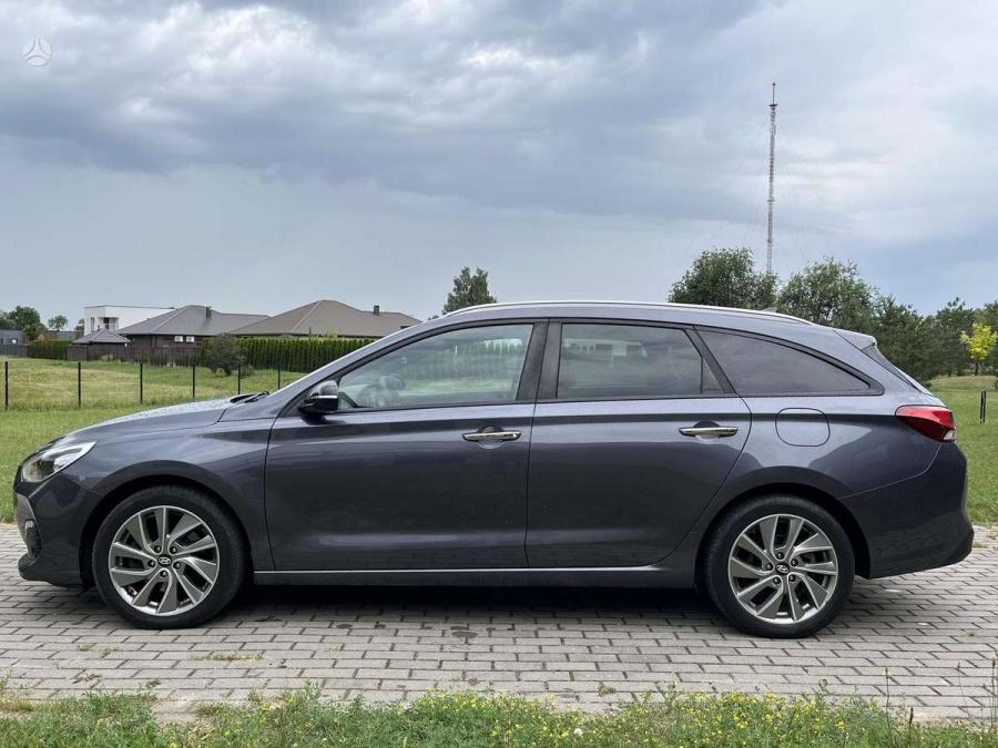 Pelēks Hyundai i30 2018 Tauragė, ar dzinēja tilpumu 1.58 L un nobraukumu 237 tūkst. km par 6950 €, foto 3 vietnē AUTOMOTO.COM.LV