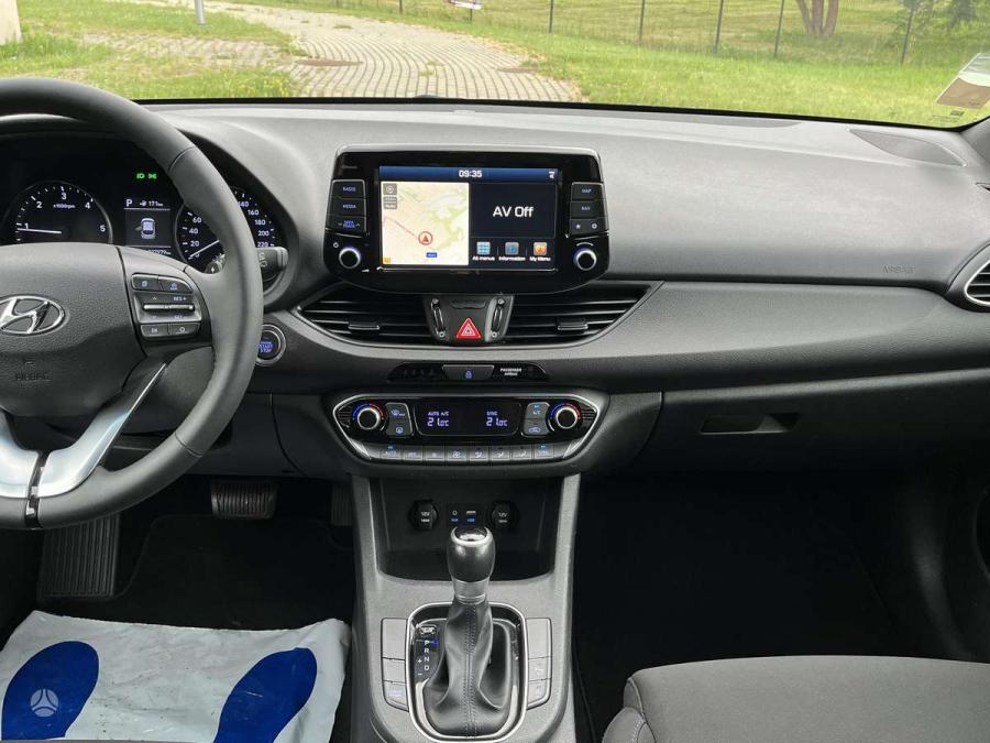 Pelēks Hyundai i30 2018 Tauragė, ar dzinēja tilpumu 1.58 L un nobraukumu 237 tūkst. km par 6950 €, foto 12 vietnē AUTOMOTO.COM.LV